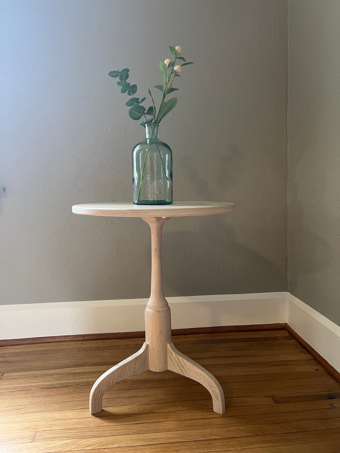 Round Side Table- Handmade, Solid Oak - Etsy