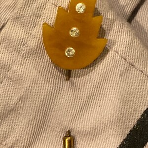 Vintage Bakelite Leaf Shaped Stick Pin Adorned With Rhinestones - Etsy
