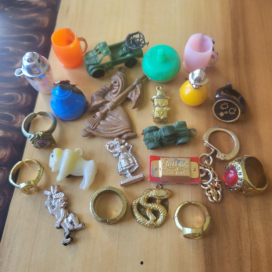 Vintage Gumball Machine Toy Prizes, Display Toys From Gumball Machine ...
