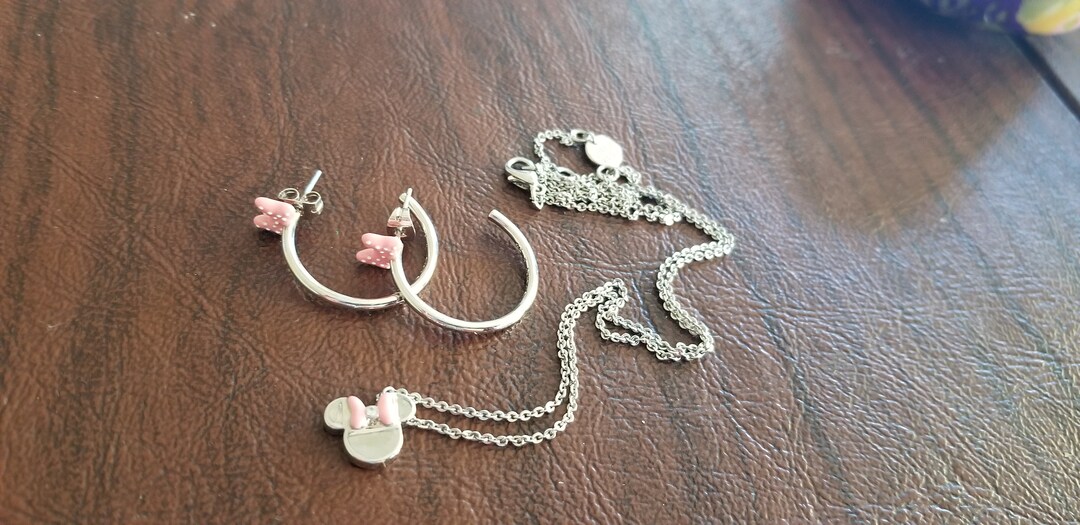 Fun Walt Disney Minnie Mouse Necklace & Earring Set, Silver Plated ...
