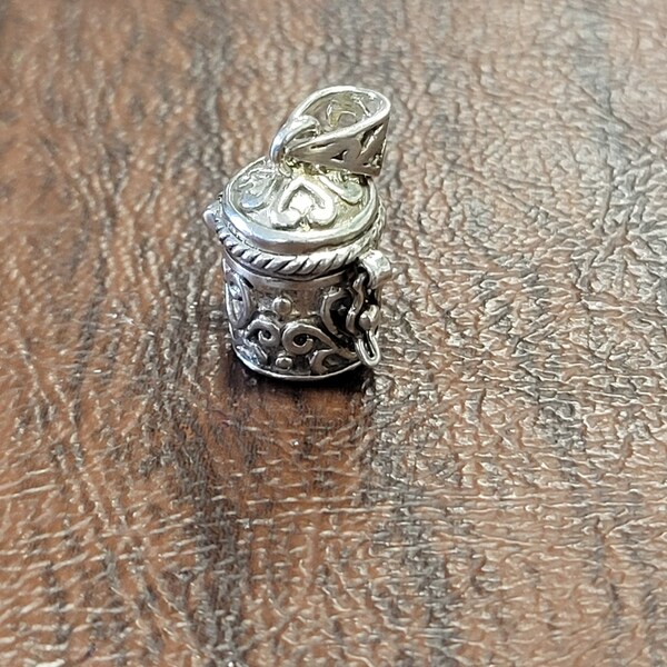 Prayer Box Pendant - Etsy