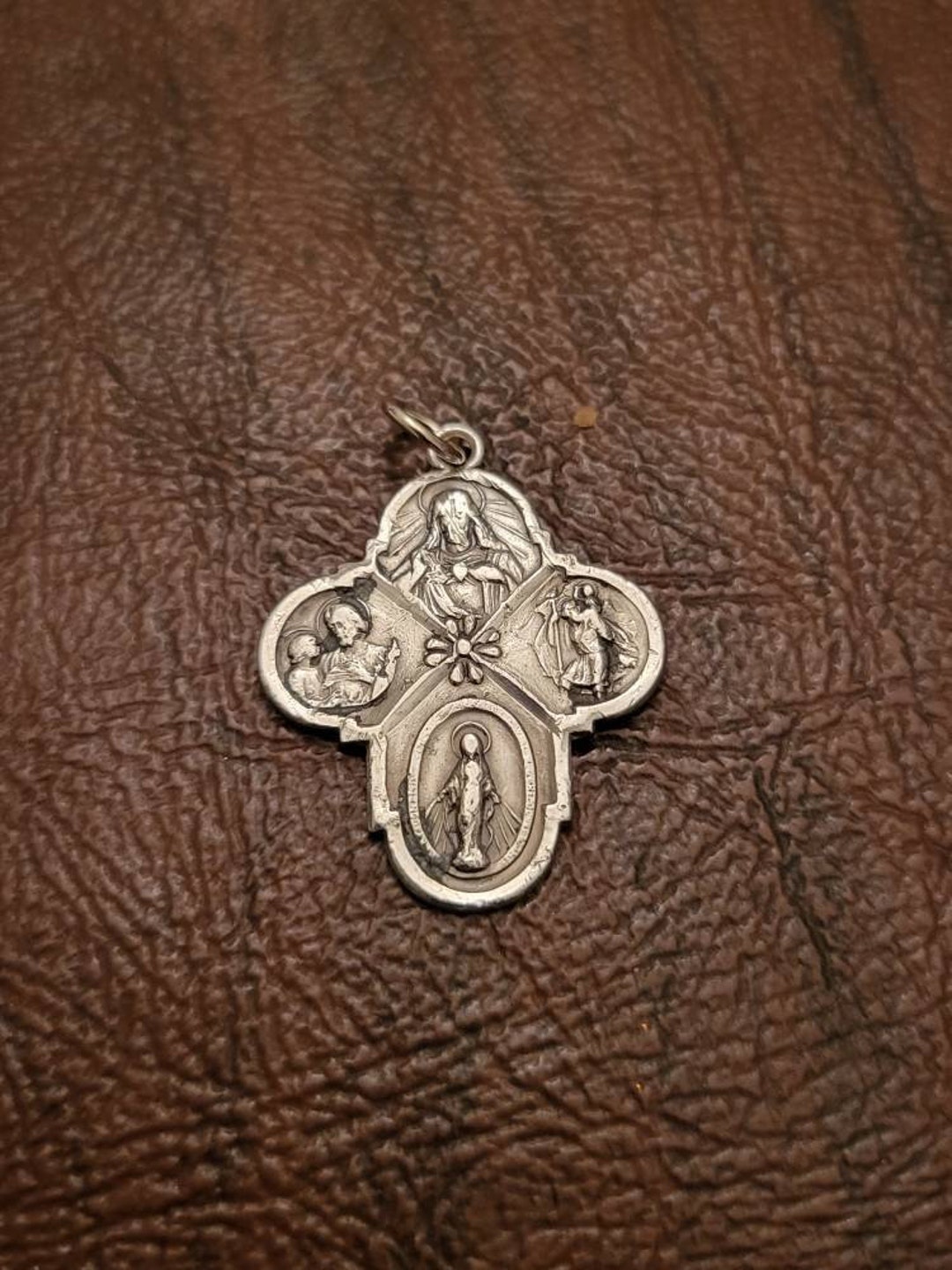 Vintage Sterling Silver 4 Way Cross Medal/pendant, Lovely Detail ...
