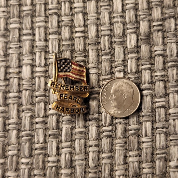 Vintage World War II Remember Pearl Harbor Pin, Patri… - Gem