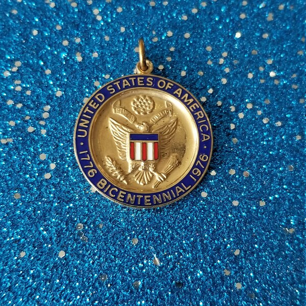 Bicentennial Pendant - Etsy
