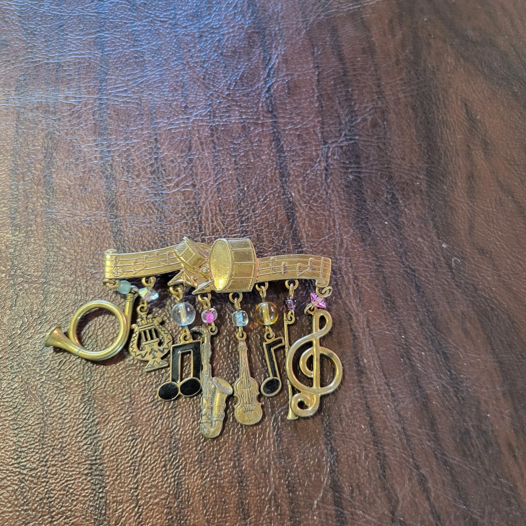 Vintage Music Brooch, Brass Colored Metal With 8 Dangle Musical Note or ...