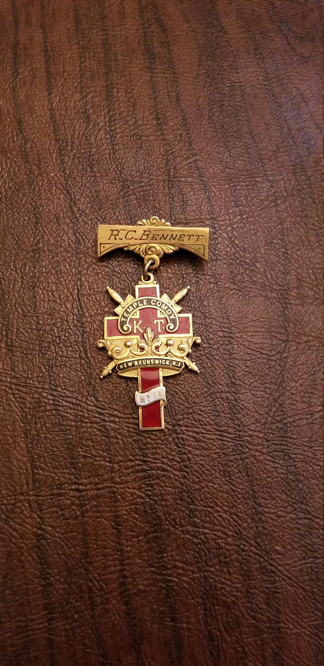 Beautiful Vintage Enameled Knights Templar Badge, New Brunswick, NJ No ...