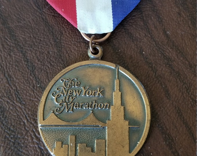 Vintage 1976 New York City Marathon Medal, Finisher Medal From 6th ...