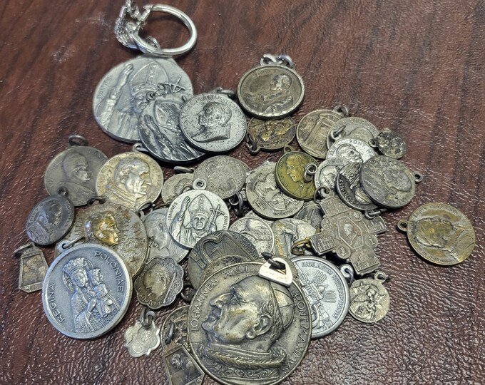Vintage Pope Medal Lot, Vintage Medals Featuring Several Different ...