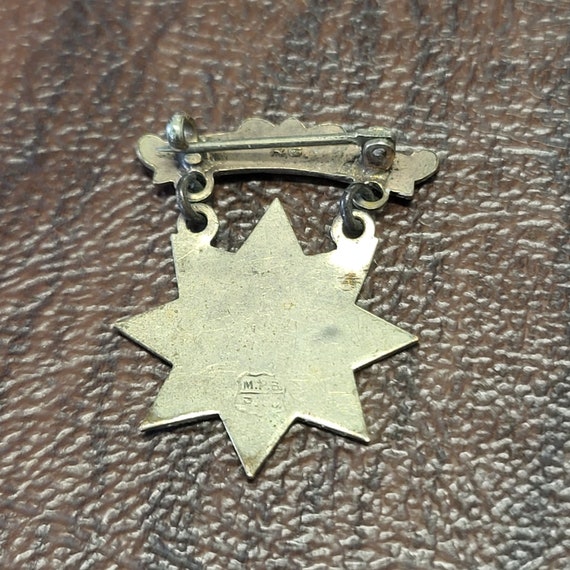 Vintage Masonic Pin, Gold Filled? and Enameled Pin, "… - Gem