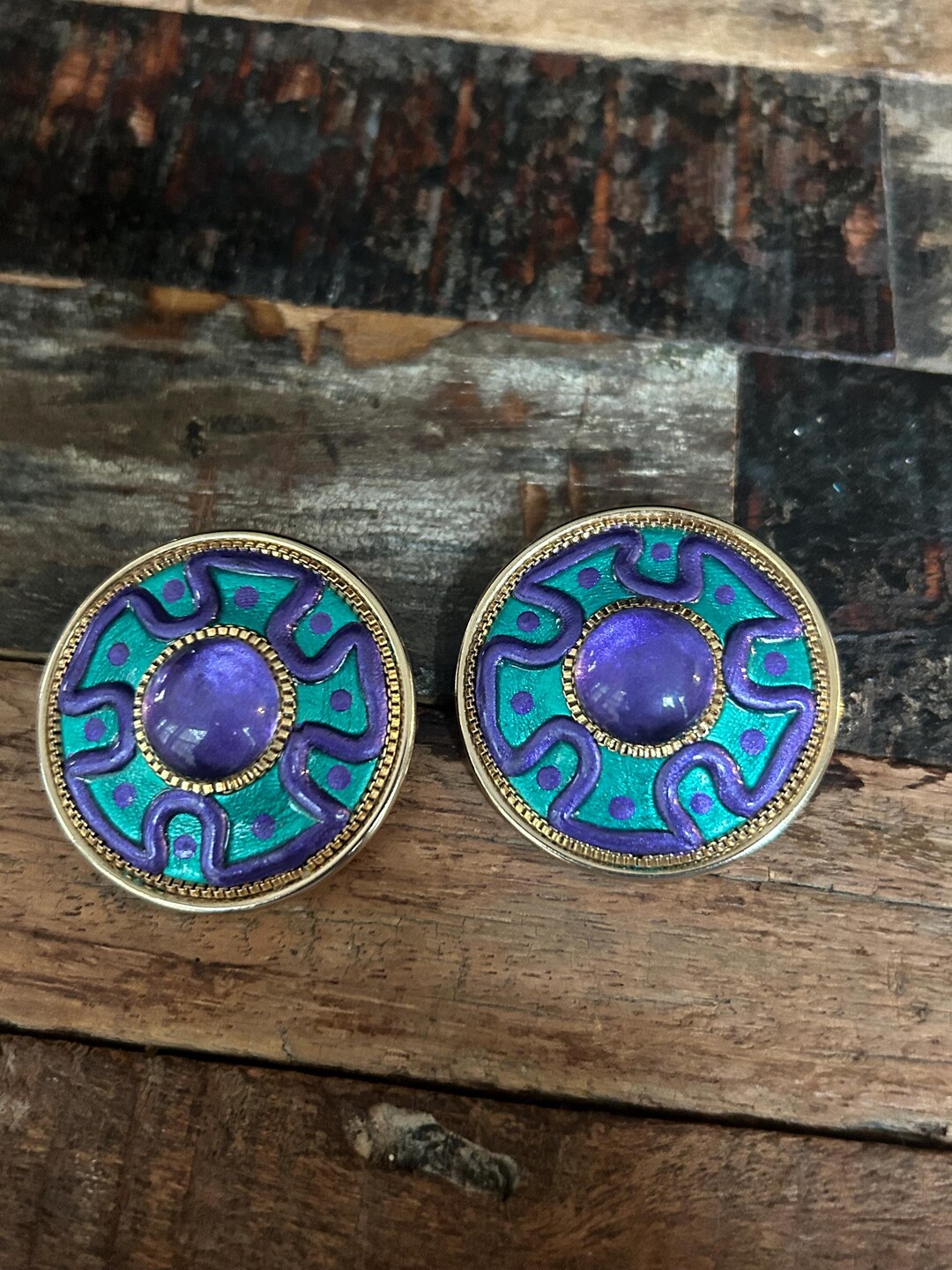 Michael Golan Fabulous Vintage Gold Tone, Green and Purple Jeweled Clip ...