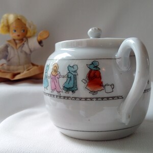 Victorian RING-A-RING-O'ROSES Teapot, Collectible & Unusual Pottery ...