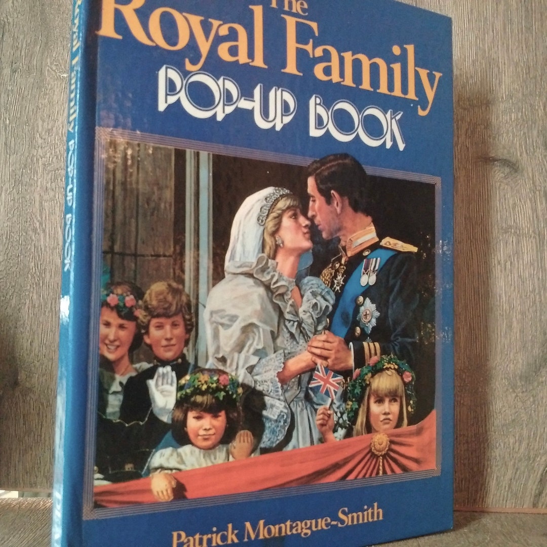 Fabulous ROYAL FAMILY Pop-up Book, Ideal Gift for Collector of British ...