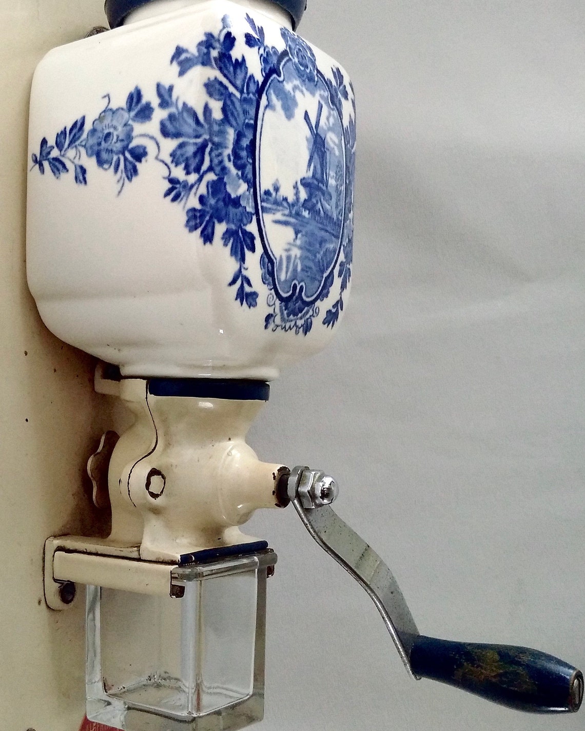 Rare Label Hand Crank DELFT COFFEE GRINDER Made for the Algerian Coffee ...
