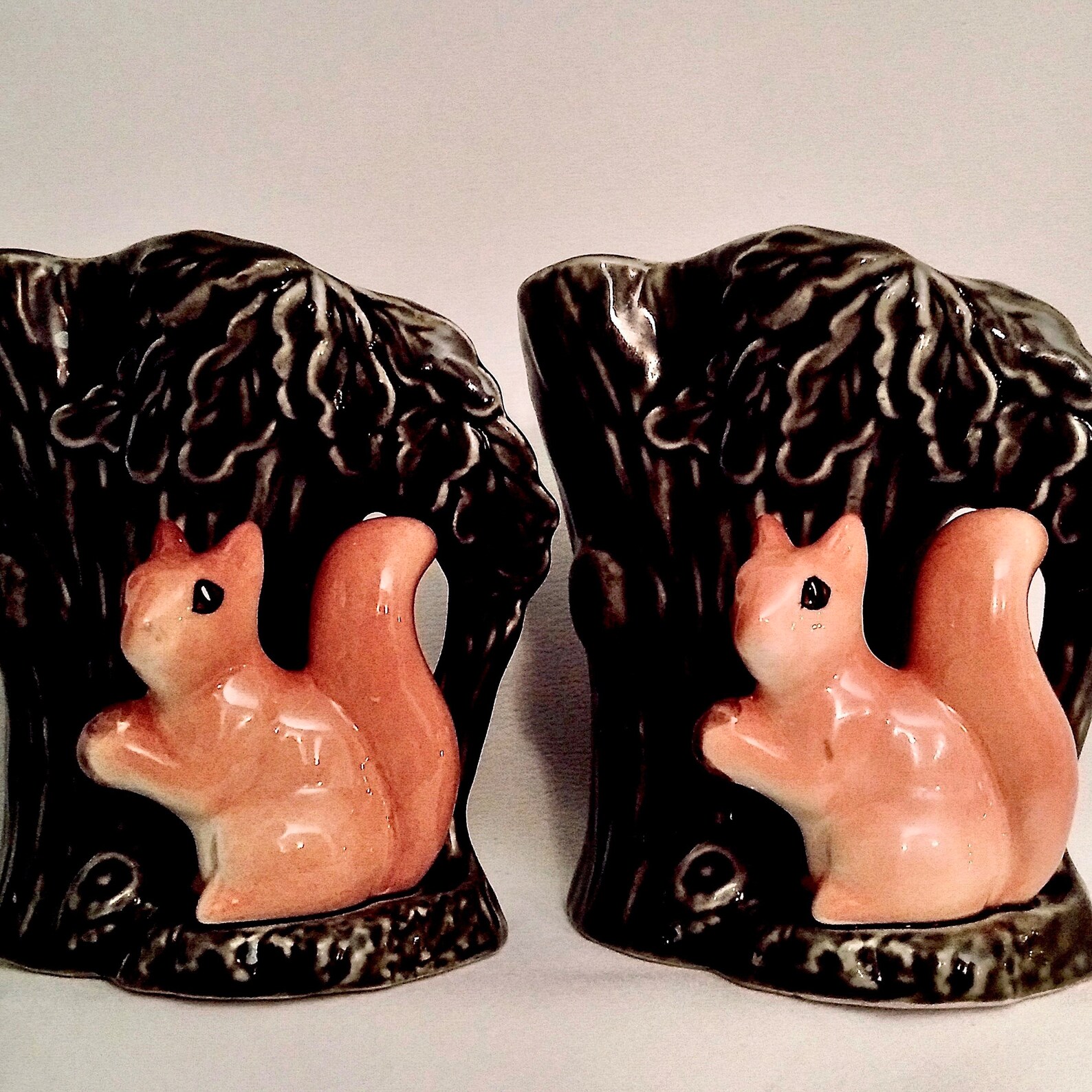 2 Fine ENGLISH SYLVAC SQUIRREL Spill Vases With Original - Etsy