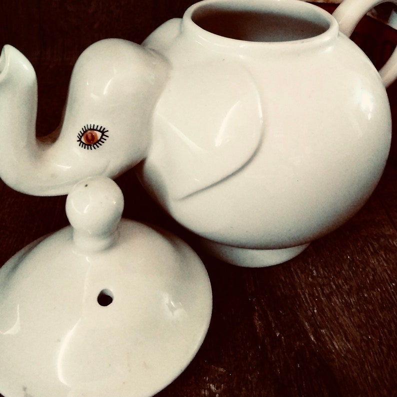 CARLTON WARE ELEPHANT Teapot // Roger Michell for Carltonware Rare ...