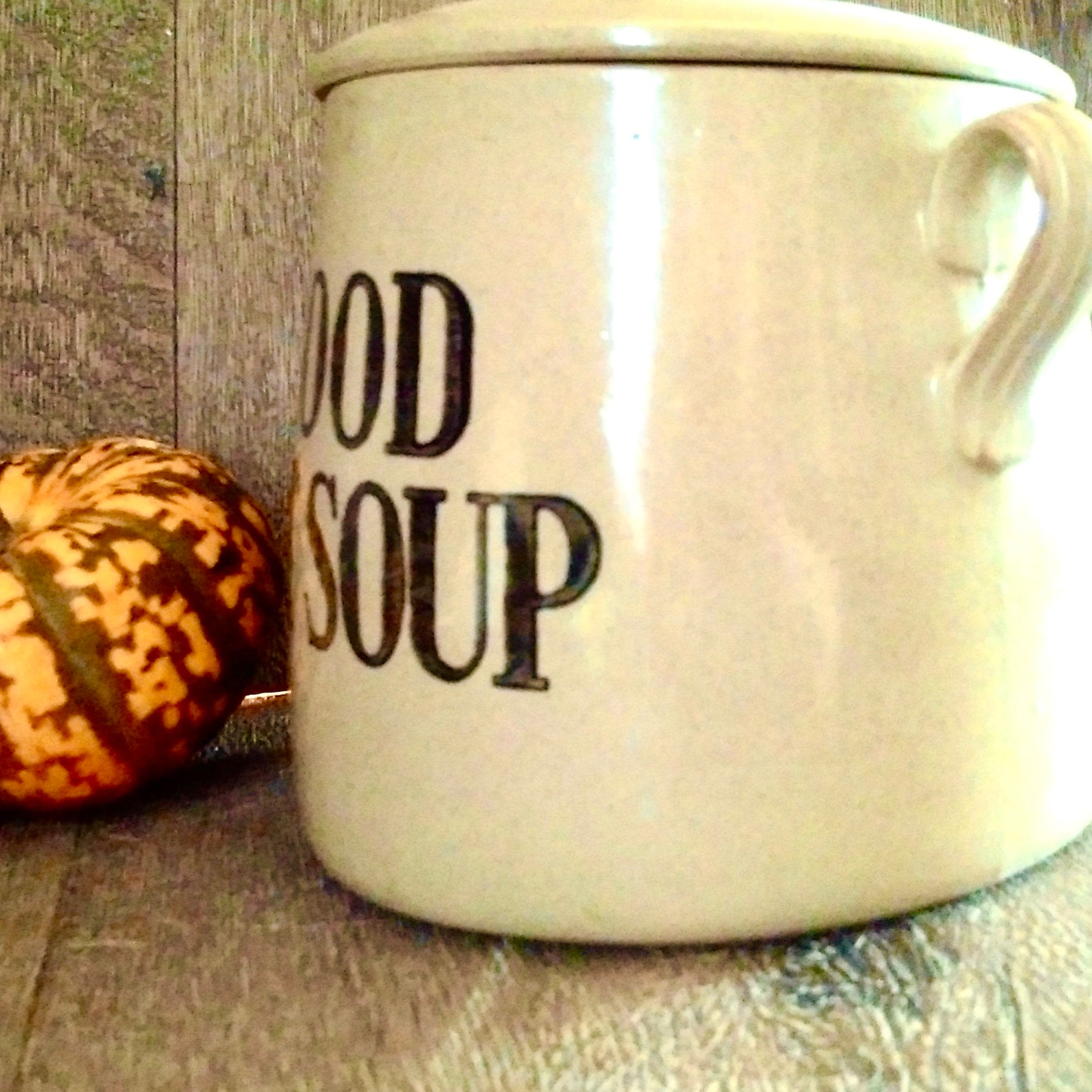 Fabulous! GOOD HOT SOUP Pot Hand-made by Moira England / Quirky ...