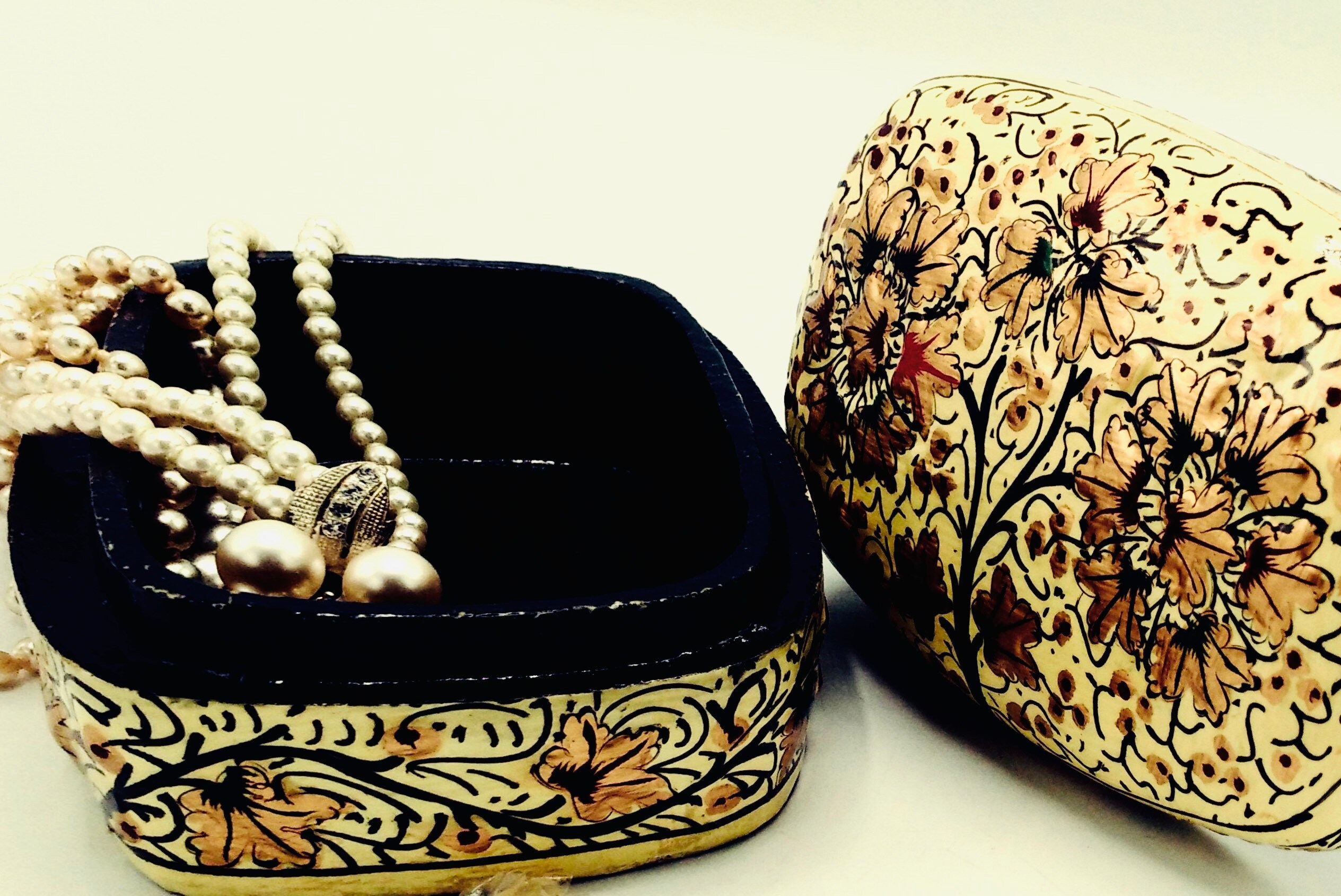 Fabulous PAPIER-MÂCHE STORAGE Box / Oval-shaped Dressing Table | Etsy