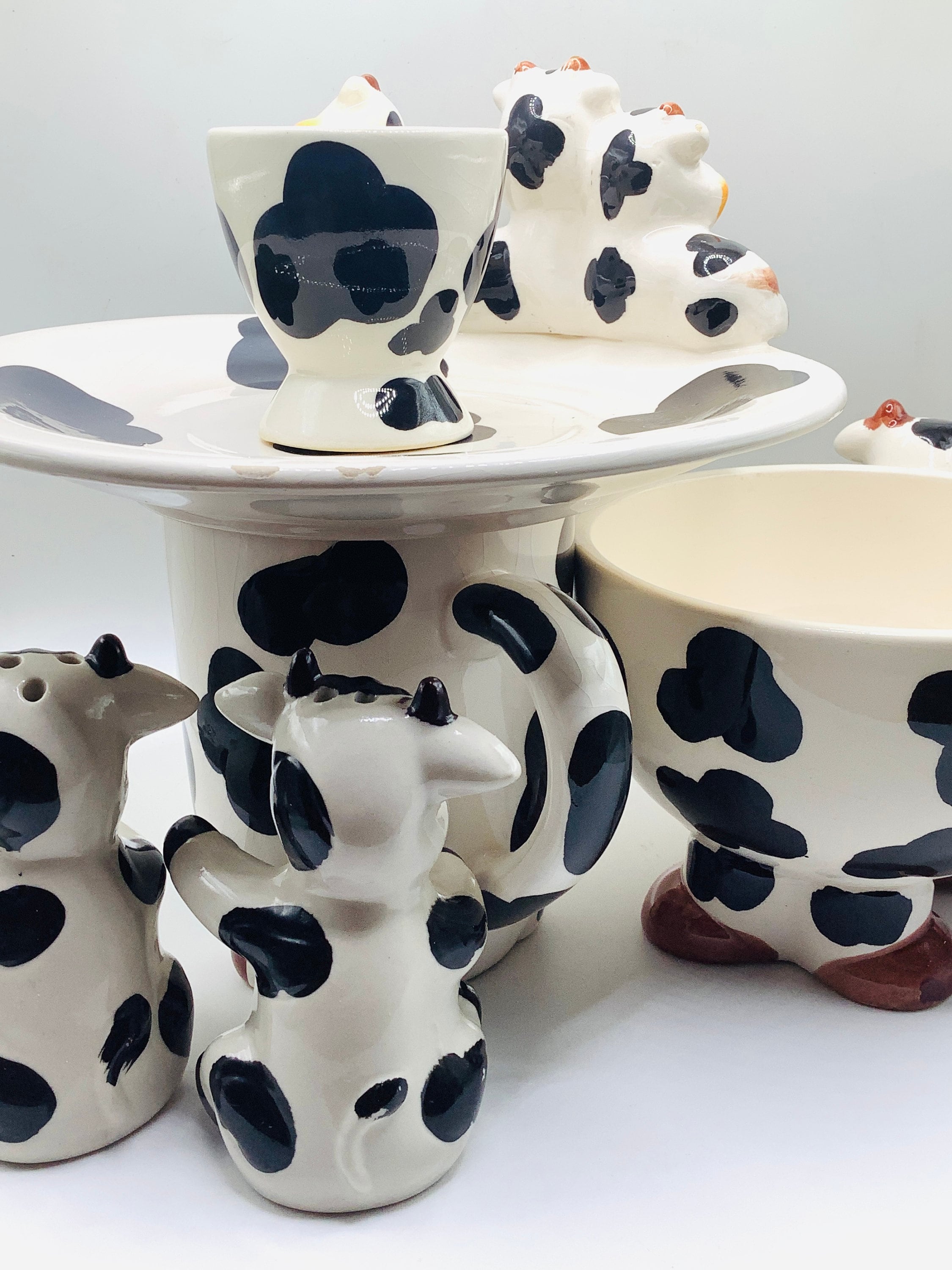 Cute 6-piece Moo Cow Breakfast Set Incl. Cereal Bowl, Plate, Mug, Egg ...