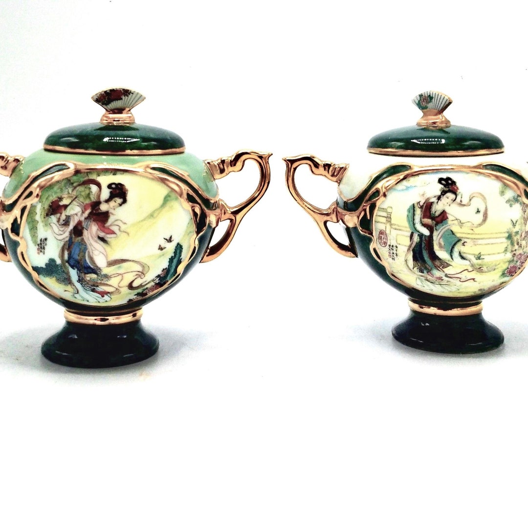 A Fine Pair of Ardleigh Elliott Musical Covered Vases From the Red ...