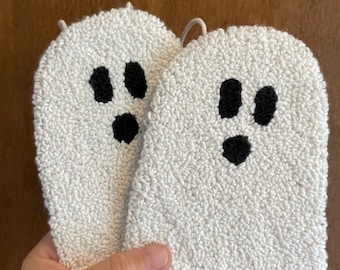 Ghost Wall Hanging - Etsy