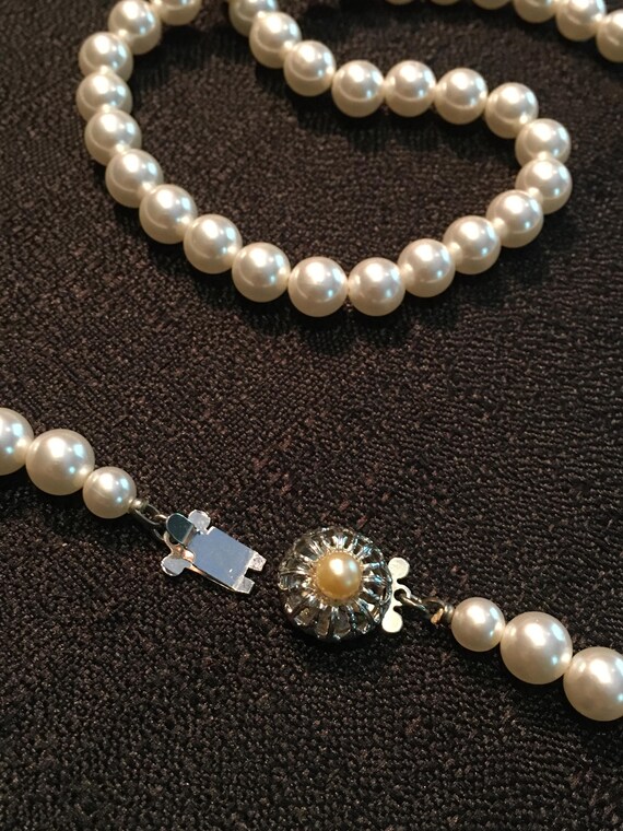 1969 First Lady Necklace - Sarah Coventry - Gem