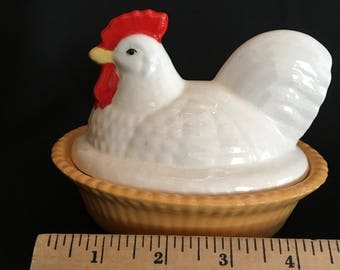 Ceramic hen on nest | Etsy