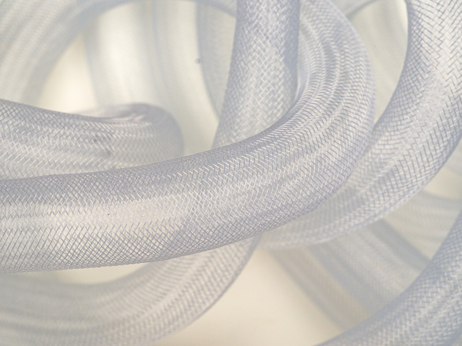 Dreadlab - Tubular Crin 20mm Thick (5 Meters) Dreads Cyber Giftwrapping ...