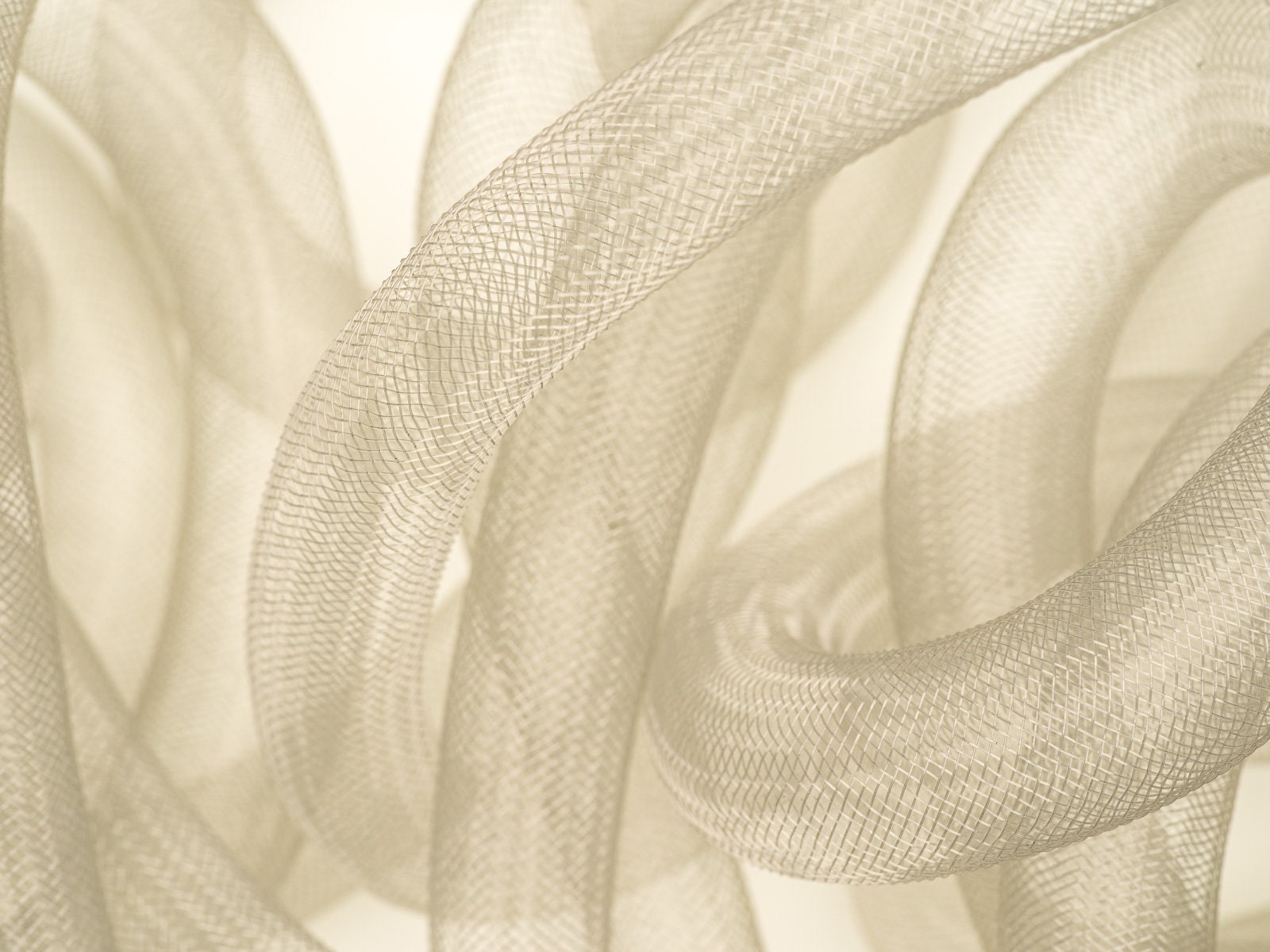 Dreadlab - Tubular Crin 20mm Thick (5 Meters) Dreads Cyber Giftwrapping ...