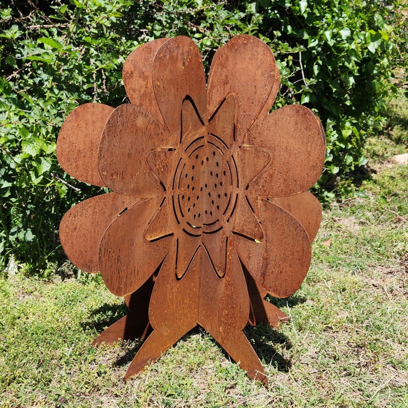 Anemone Outdoor Sculpture - Dandelion Puff Garden Decor - Outdoor Metal ...