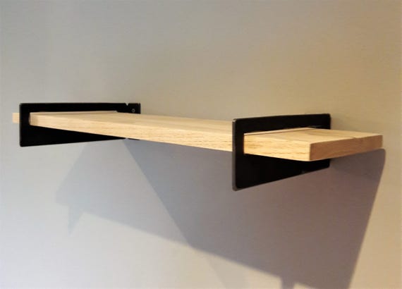 Shelf holders store