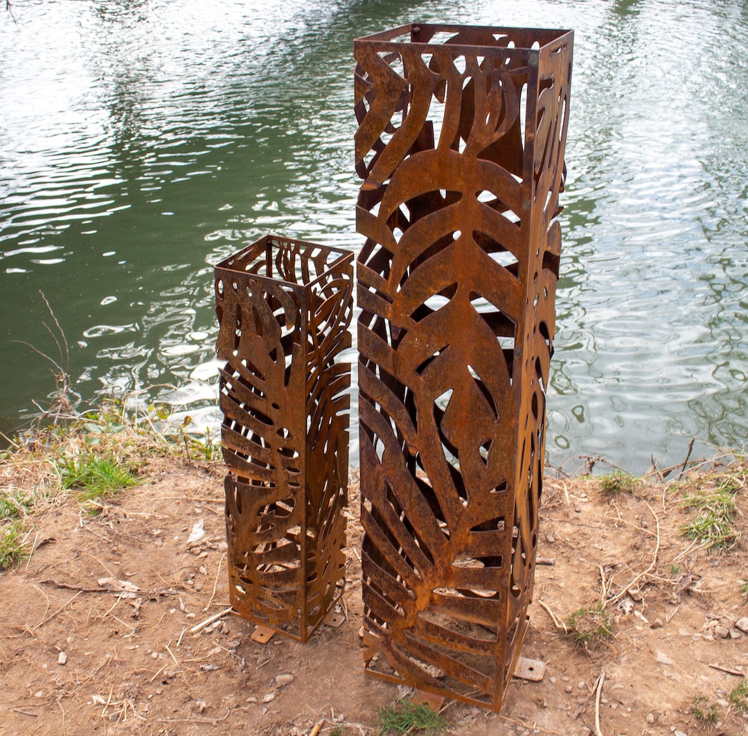 Monstera Leaf Garden Columns - Jungle Garden - Garden Decor - Garden ...