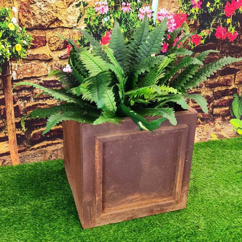 Metal Planter With Detailed Frame - Outdoor Planters - Large Planter ...