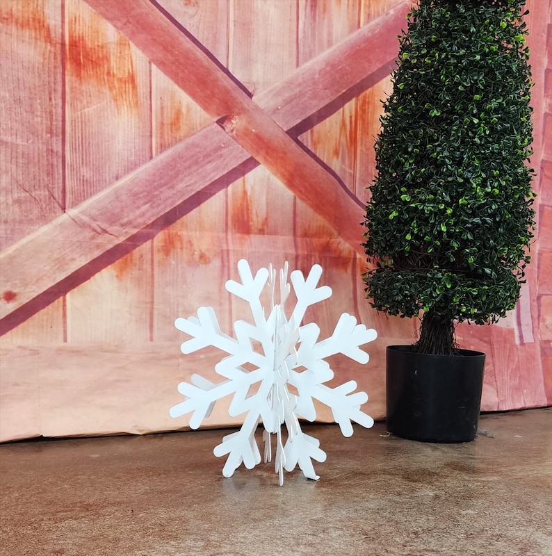 Snowflake Metal Yard Art - Hosting Holiday Decor - Garden Sculpture - Etsy