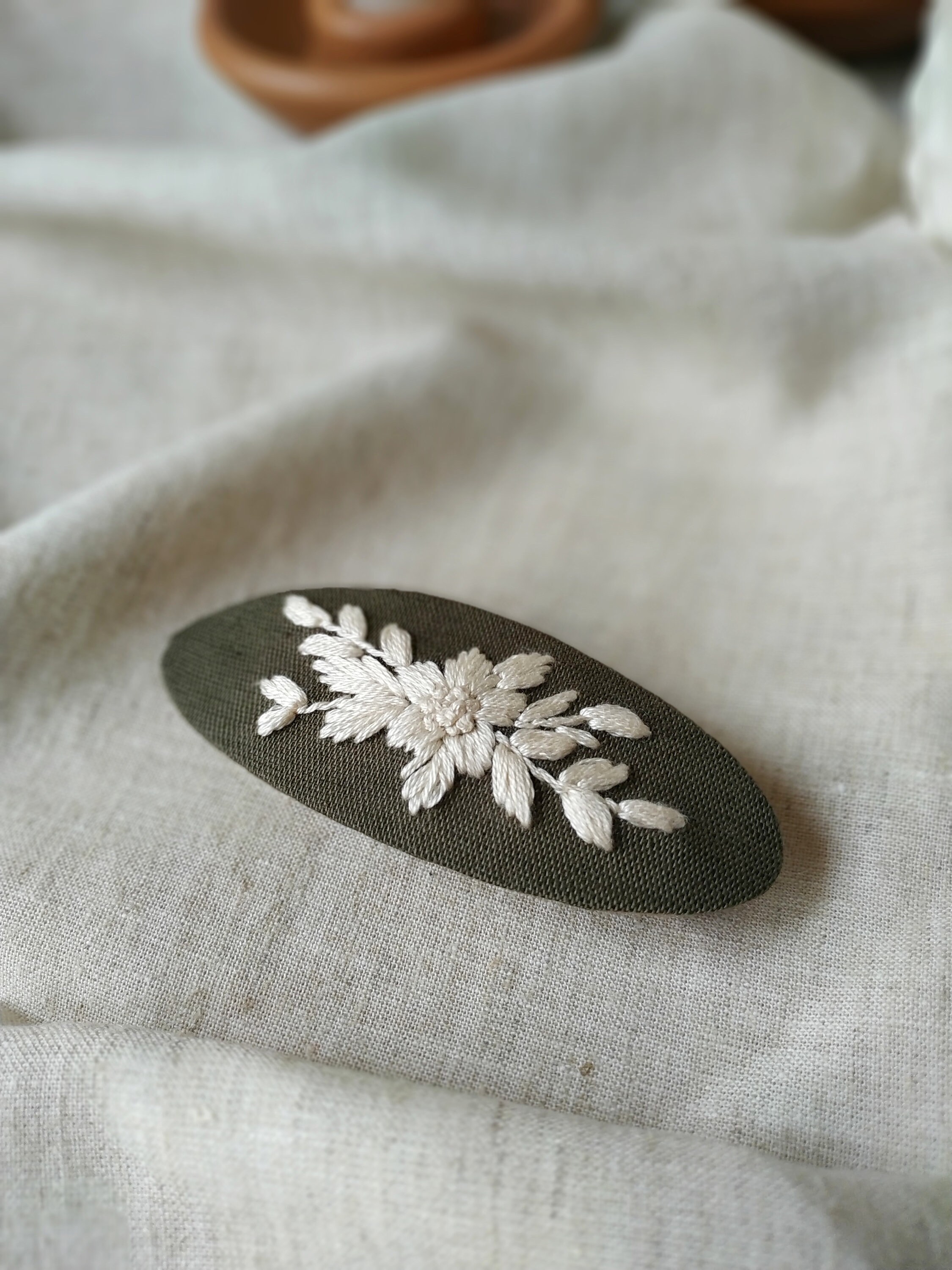 Green Embroidered Hair Clips Romantic Flower Handmade Hair - Etsy
