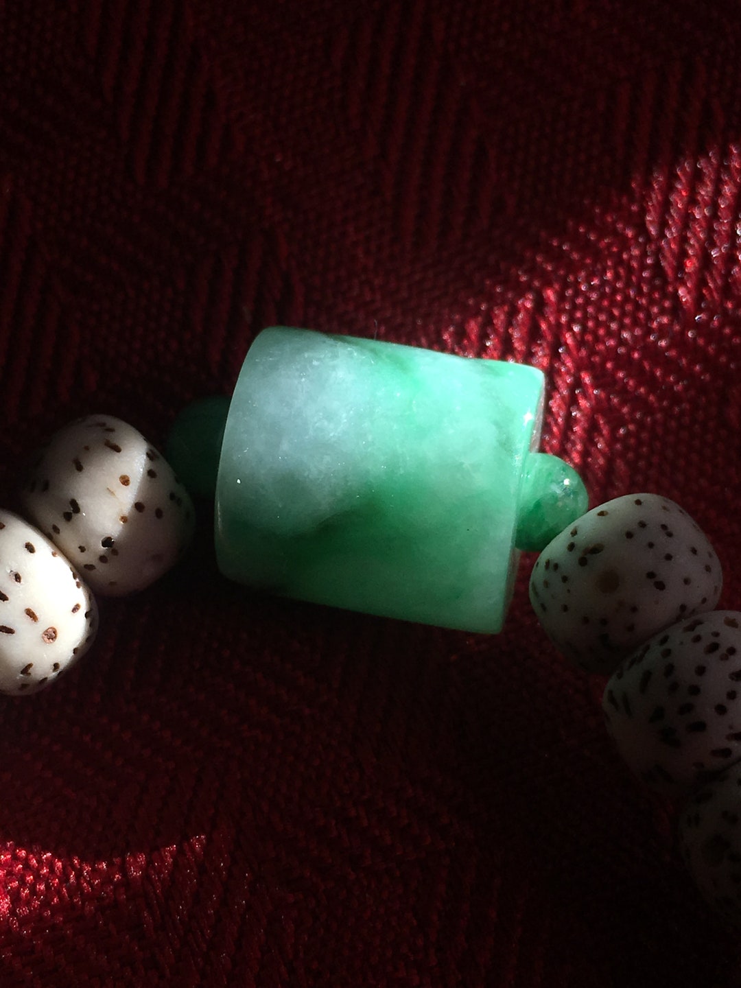 Moss in Snow Jadeite Jade Bead and Natural Daemonorops Margaritae Round ...