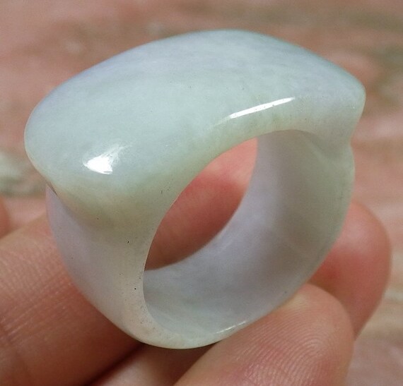 Sz10 Lavender Jadeite Certified Type A Jade Saddle Ri… - Gem