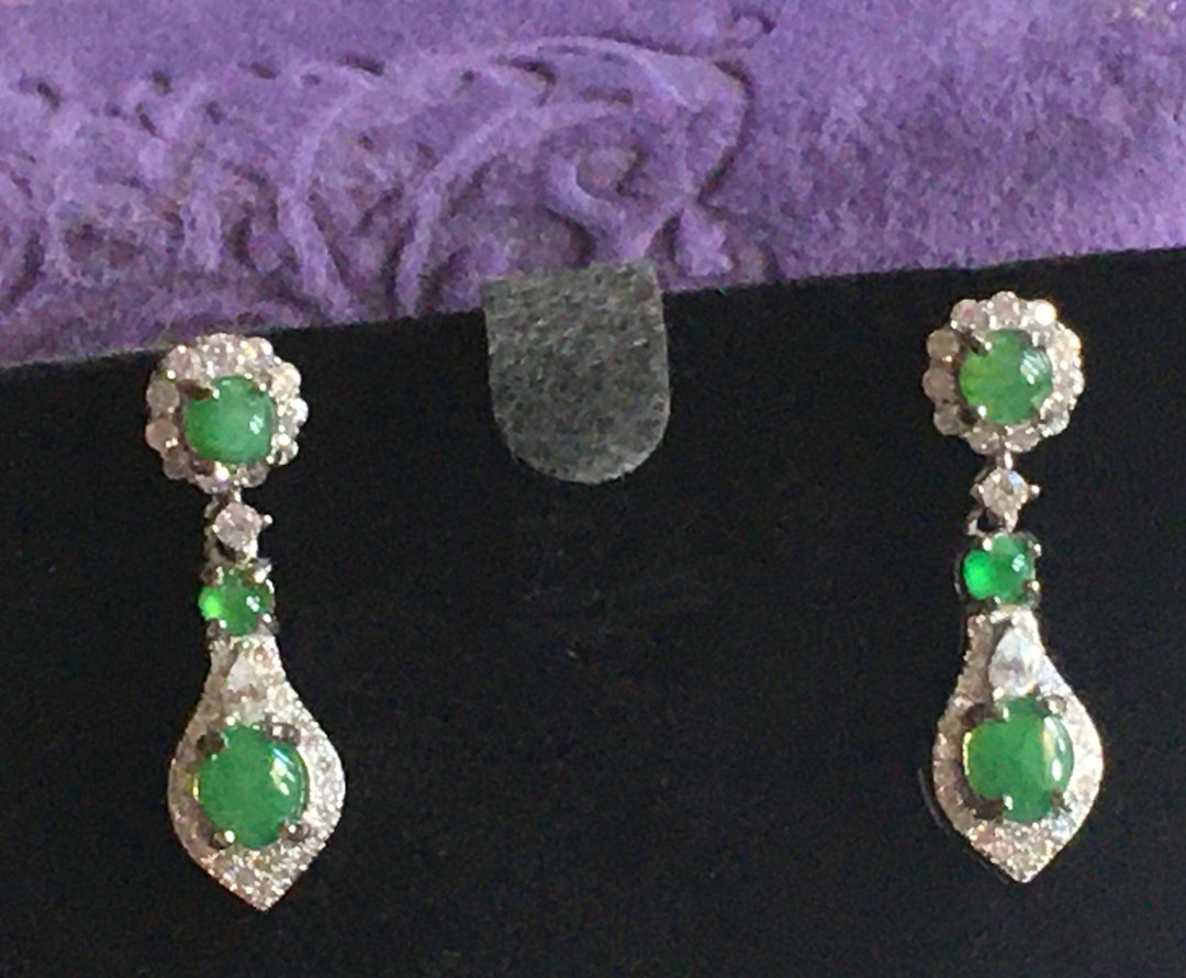 Imperial Green Jadeite Jade Type A Small Cabochon in Silver Bracelet ...