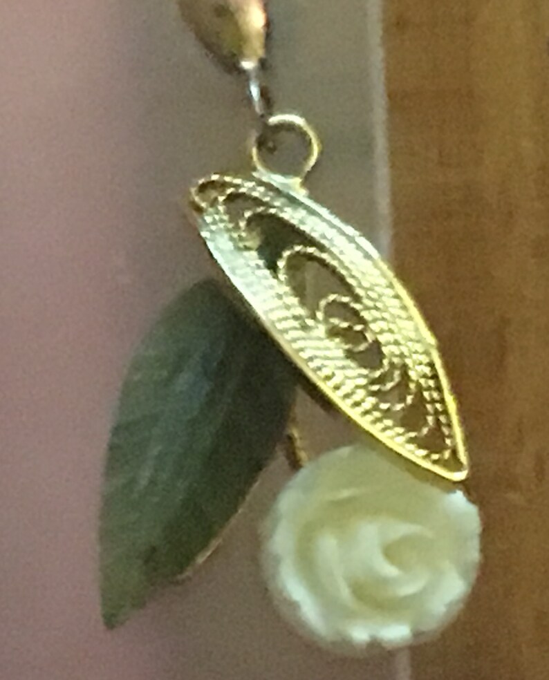 Lite Green Nephrite Jade Filigree Twisted Bone Floral Cut - Etsy