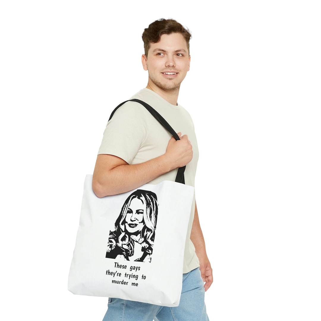 Jennifer Coolidge White Lotus WEE HEE These Gays They're Trying to ...