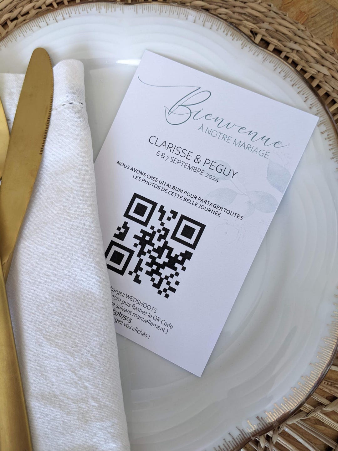 Personalized QR Code Wedding Card A Modern Touch for Your Day - Etsy