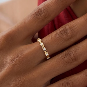 Diamond Ring, Diamond X Shape Band, 14K Gold 0.25 Ctw Round Cut ...