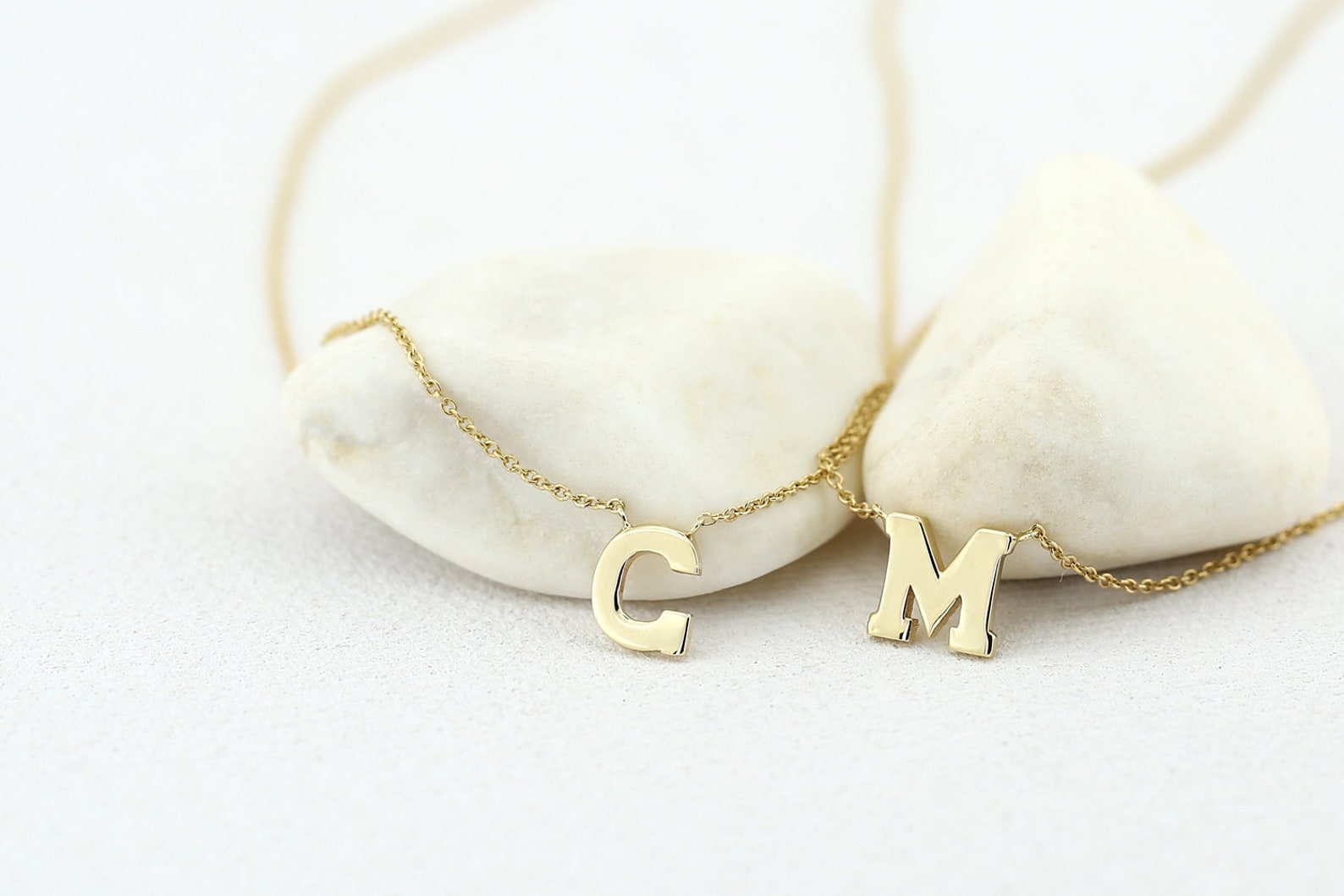 Small Initial Necklace 14k Gold/ Initial Necklace / 14k Gold - Etsy