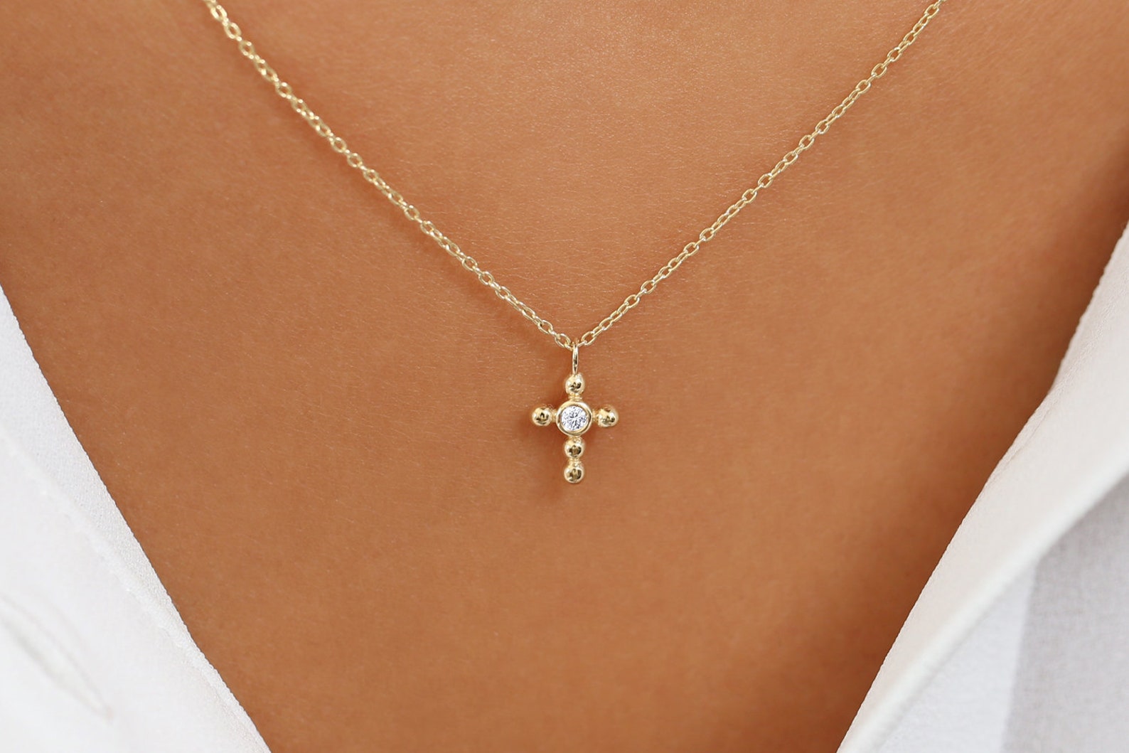 Diamond Cross Necklace / Tiny Diamond Cross Pendant / 14k Gold - Etsy