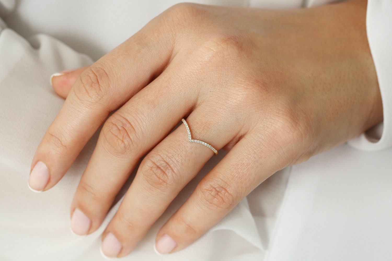 Chevron Ring / 14k Gold Diamond Chevron Ring / V Shaped | Etsy