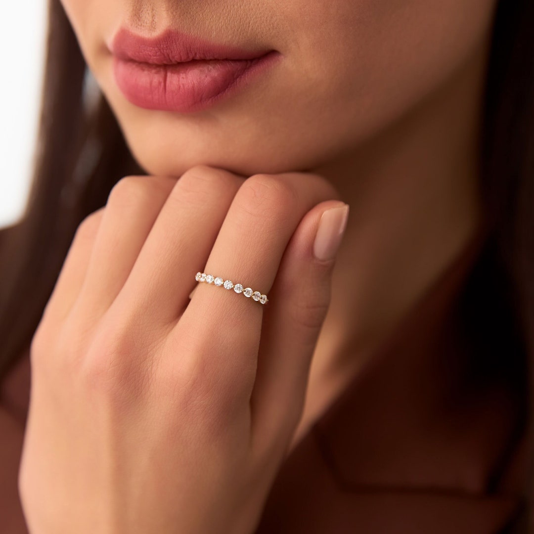 Diamond Wedding Ring / 14k Gold Single Shared Prong Diamond Wedding ...