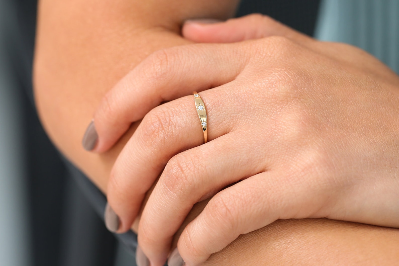 Star Setting Diamond Stacking Ring / 14k Gold Dainty Delicate Minimal ...