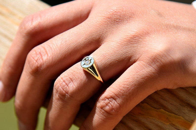 Diamond Signet Ring 14k Gold / Star Setting Diamond Signet - Etsy