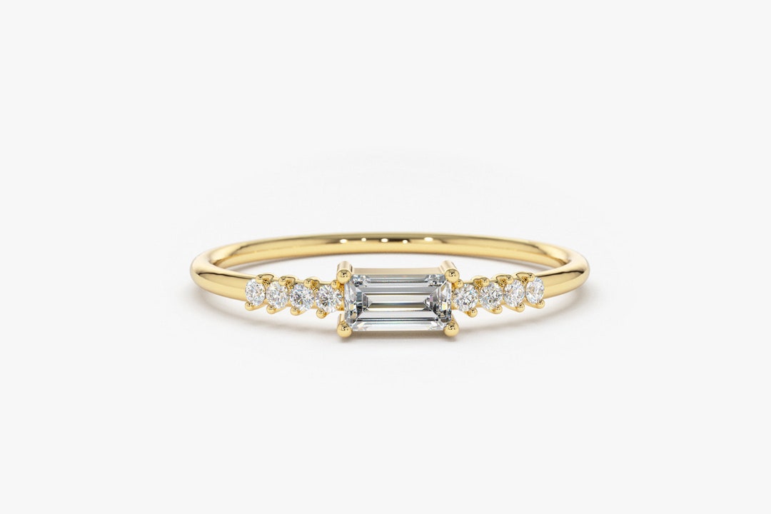 Diamond Baguette Ring / Baguette Diamond Engagement Ring in 14k Gold ...