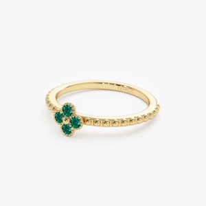 Emerald Ring / 14k Gold Emerald Clover Ring / Dainty Stacking Ring / Unique Emerald Trendy Ring ...