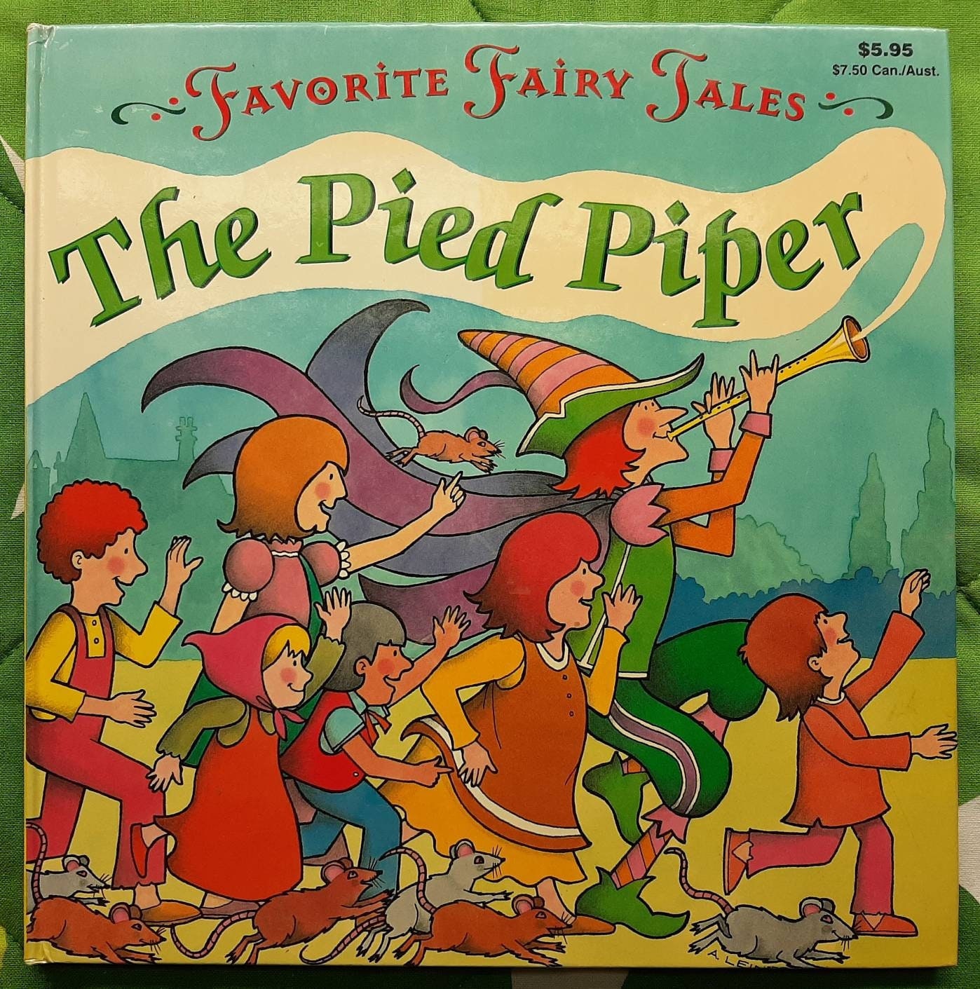Favorite Fairy Tales the Pied Piper Book Retold by Rochelle - Etsy